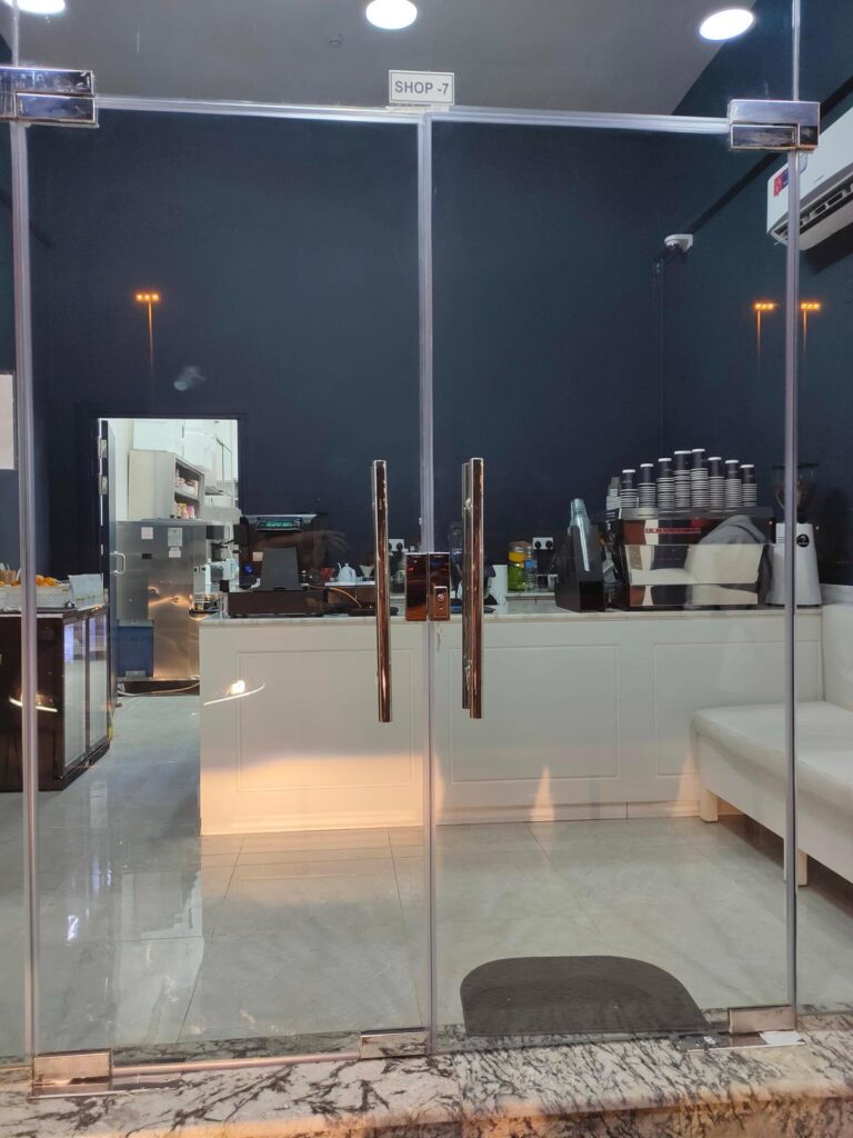 Qatar Glass Mainten Quality Glass & UPVC Solutions